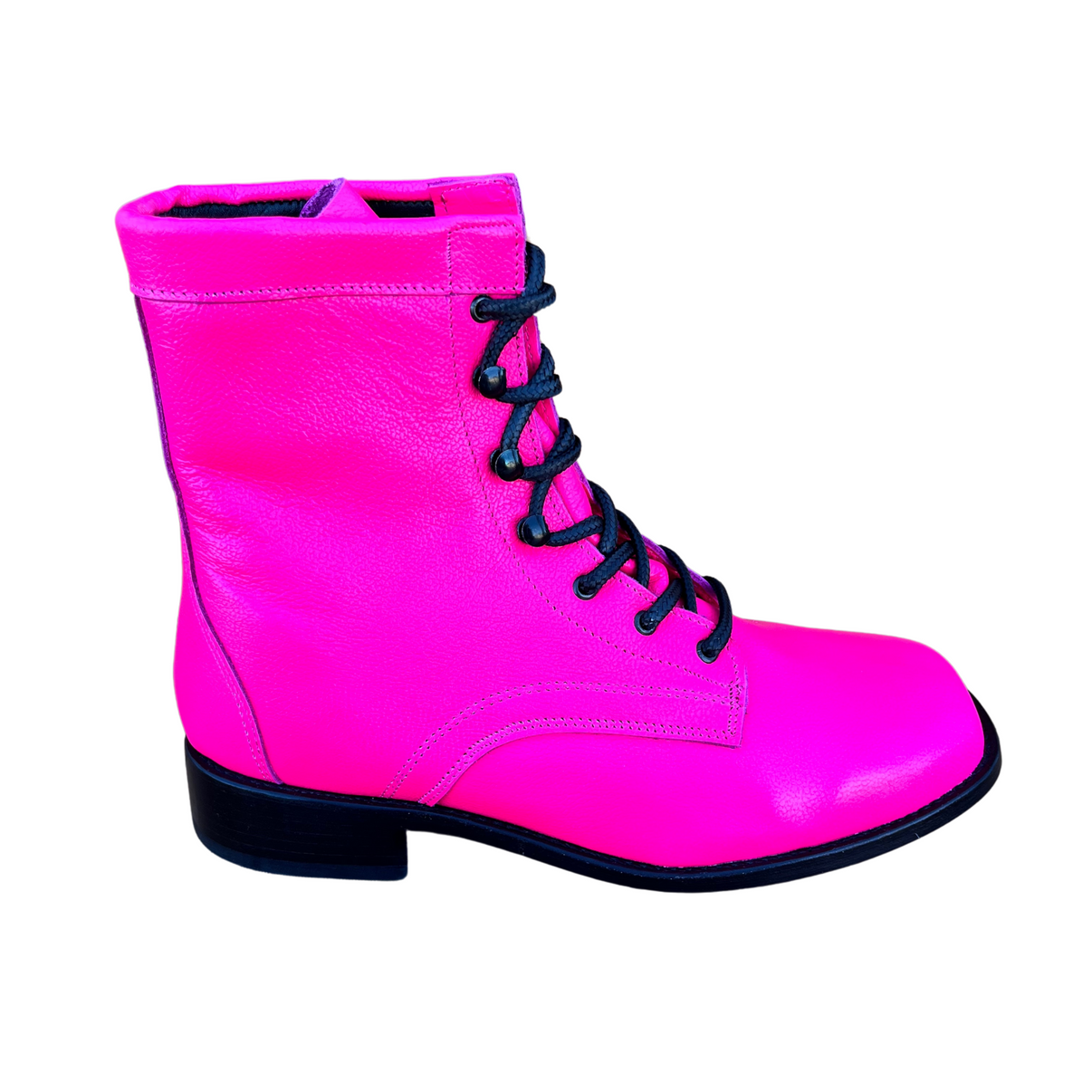Women’s Pink Lace-Up Boots – Full Potential Goat Tying